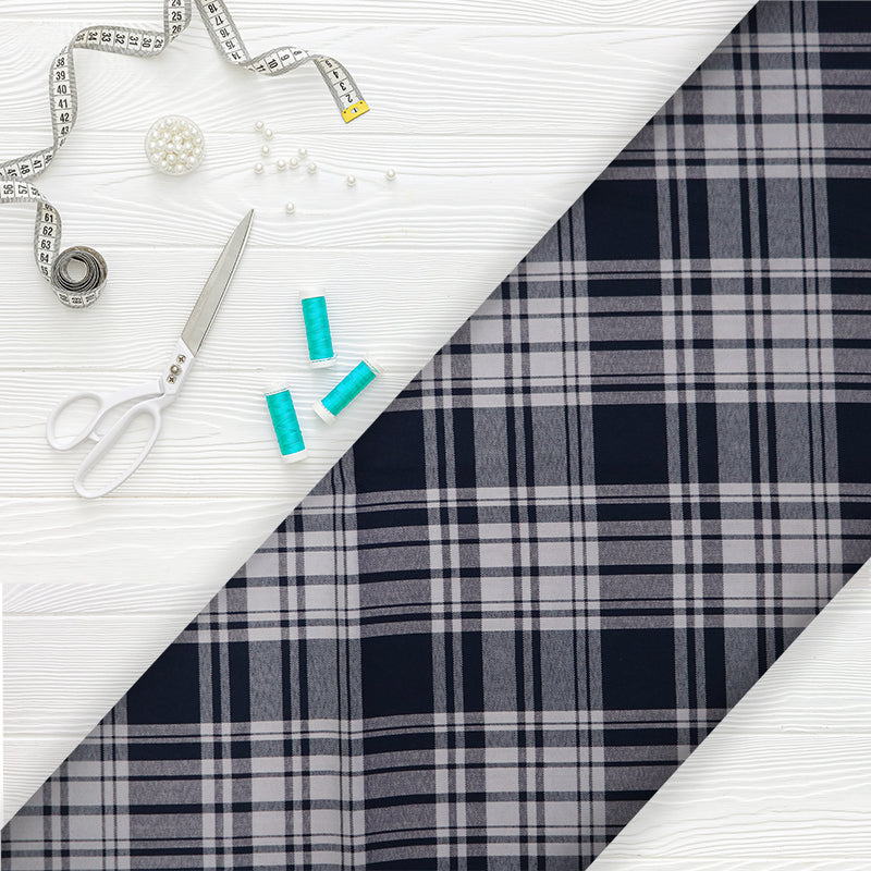 Navy Blue And White Checks Pattern Yarn Dyed Cotton Fabric – Fabmyntra